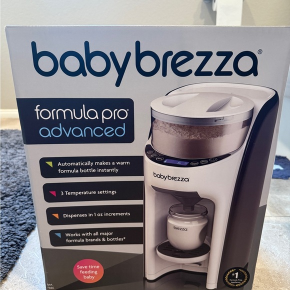 Baby Brezza | Other | Baby Brezza Formula Pro Advanced Black And White ...